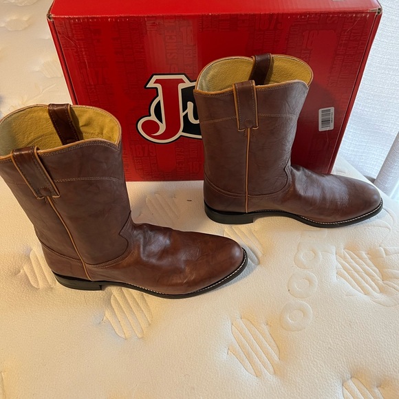 Justin Boots | Shoes | Brand New In Box Justin Roper Cowboy Boots 363 ...